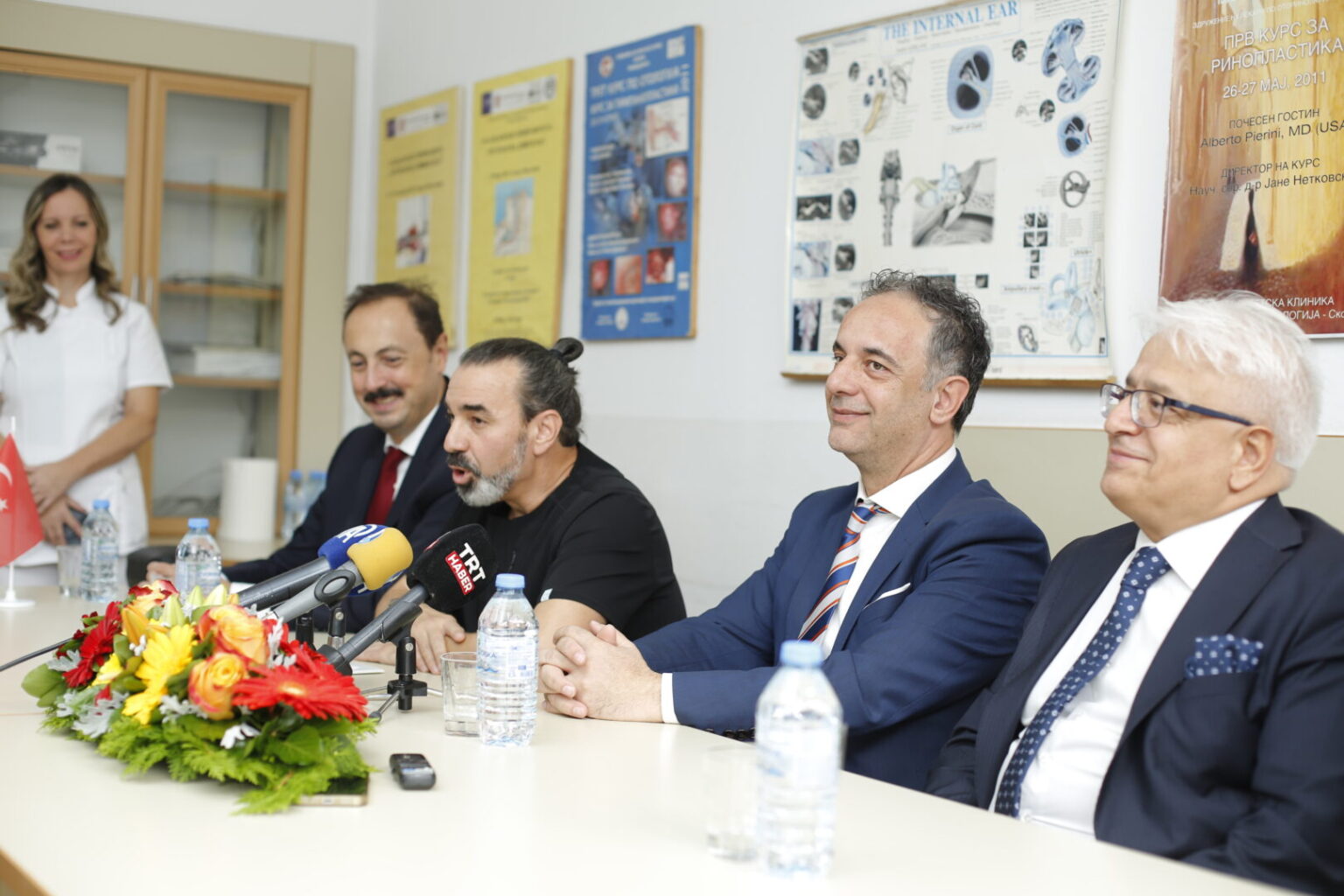 Алиу: Клиниката за уво, нос и грло со нова медицинска апаратура - zoom.mk